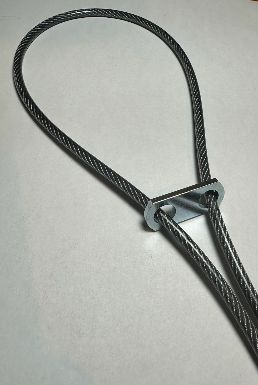 Two-holed Flat Bracket – Computer Security Products